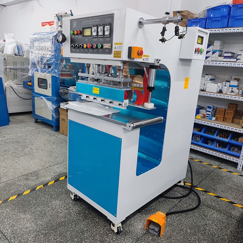 10KW 15KW High Frequency Canvas Welding Machine For Tents - Dongguan ...