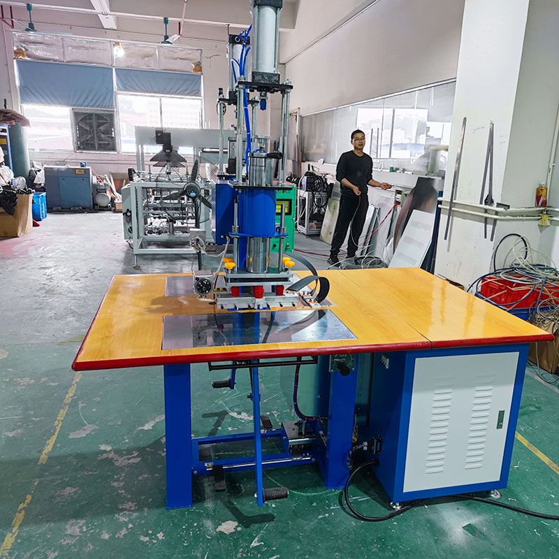 Pneumatic High Frequency Double Head Welding Machine For PVC TPU bags ...